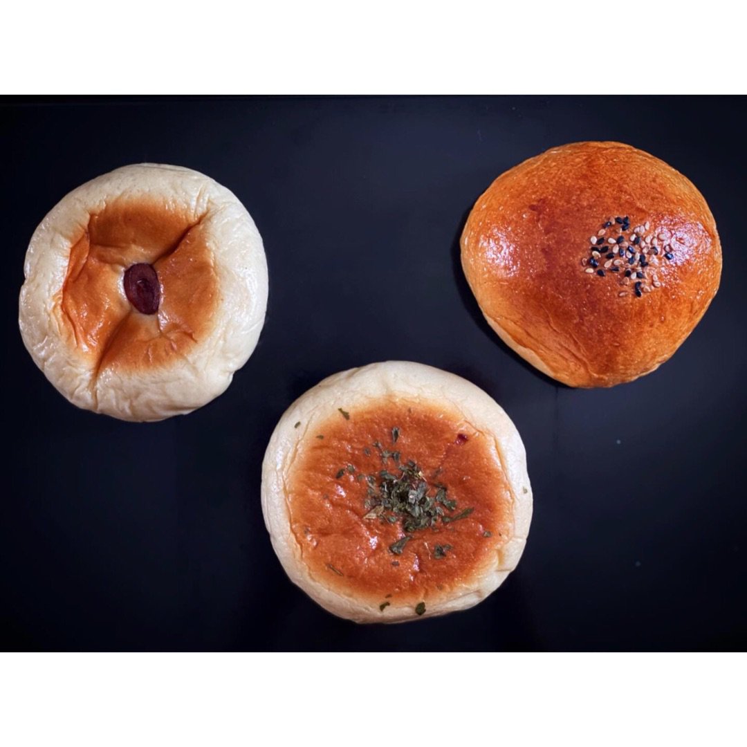 慈善盲盒 CHARITY MYSTERY BOX @ 33°C Bakery / Thirty Three Celsius Bakery